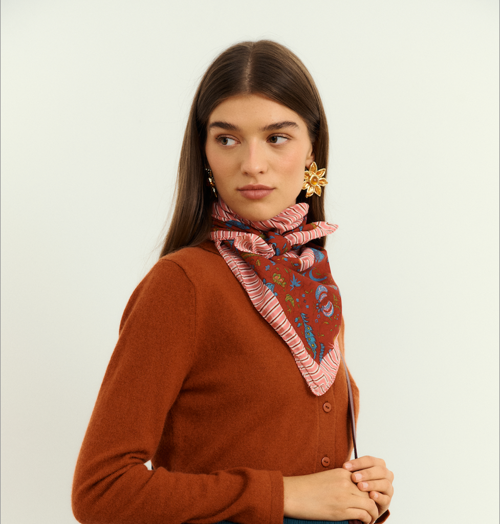 Maria de la Orden | Amelia Scarf Red Flowers